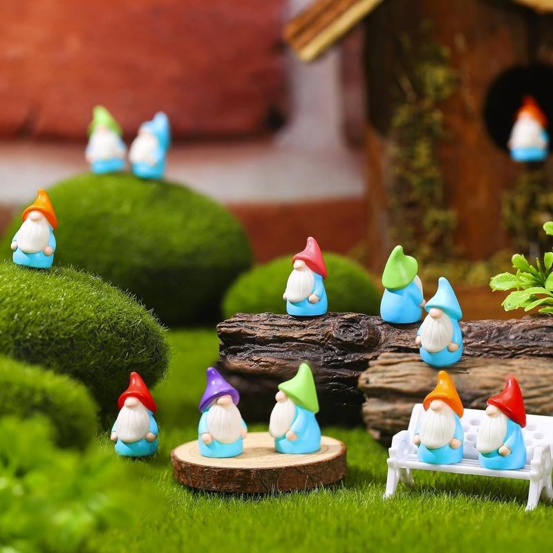 Christmas Random Color Mini Fish Tank Decorations, Cute Miniature Gnome ...