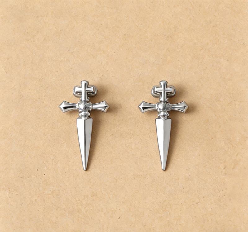 Kurapika Scarlet Eyes Stud Earrings, Hunter x Hunter Anime Red Zircon ...