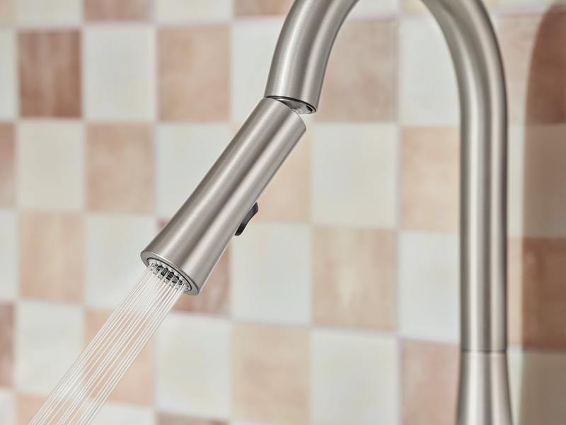 Ronan One-Handle Pulldown Kitchen Faucet with Swivel Control - TikTok Shop