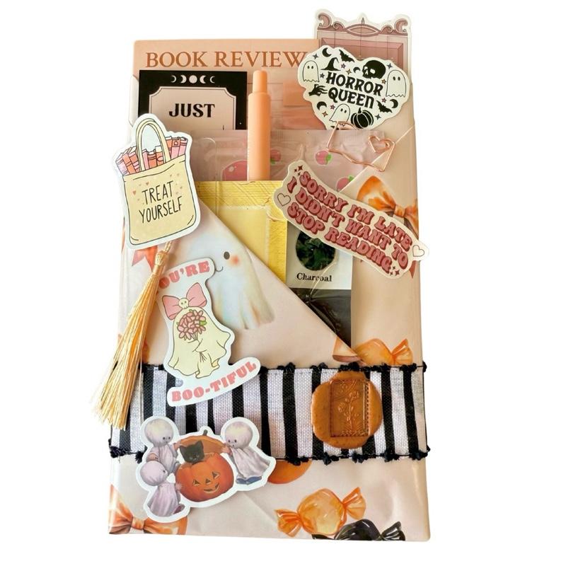 Blind Date With A Book - Bookish Gift Set with Themed Bookmarks ...