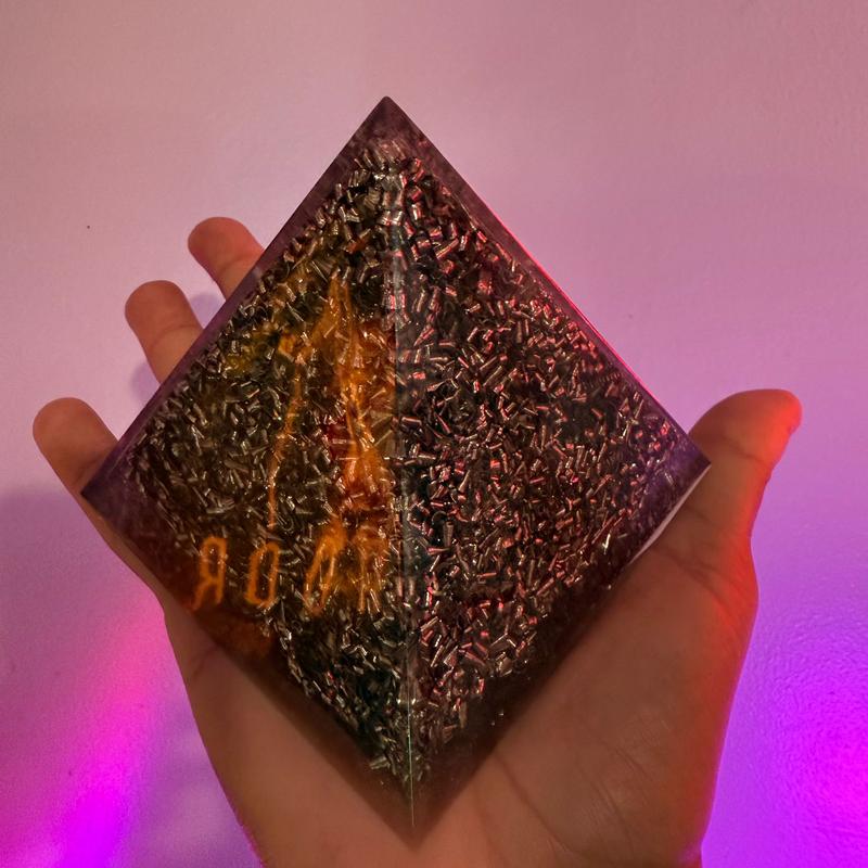 Mirroor Core One Vintage Energy Cleaning Protection Pyramid for 5G Wave ...