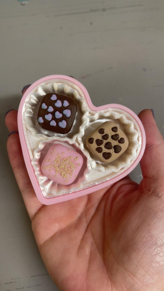 LOUD & CLICKY MISPRINT Fidget Toy Clickers - Unique and Unperfect ...