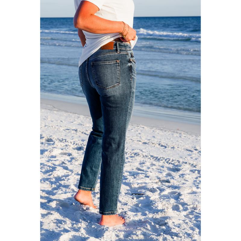 Restock! Judy Blue Mid Rise Dark Vintage Wash Non-Distressed Boyfriend ...