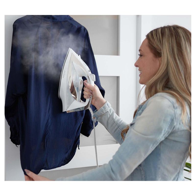 Sunbeam 1700W Turbo Steam Iron