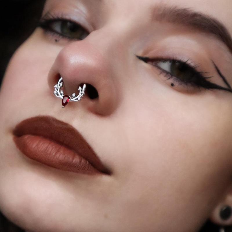 Oufer 16G Christmas Rudolph Wreath AAA+ Grace CZ Hinged Segment Septum ...