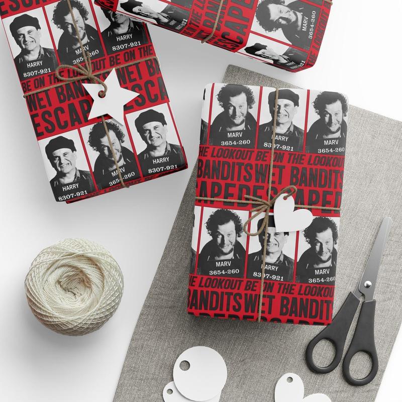Huntrix Christmas Wrapping Paper, Kpop Demon Hunters Gift Wrap, Festive ...
