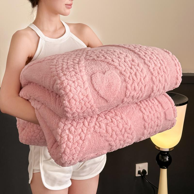 Flannel Jacquard Throw Blanket Heart Design, Warm and Comfortable ...