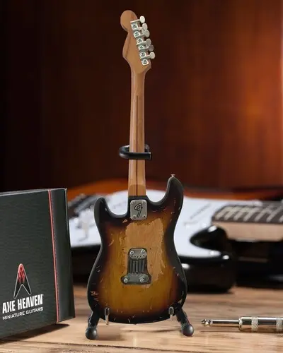 Axe Heaven -Eric Clapton - Fender Stratocaster Brownie Signature Mini ...