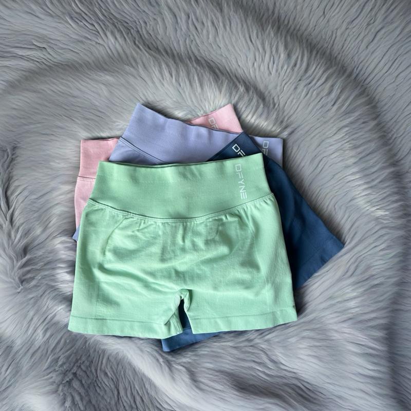 Impact Shorts with Logo 4.5'' Low Waist Seamless Yoga Shorts Scrunch ...