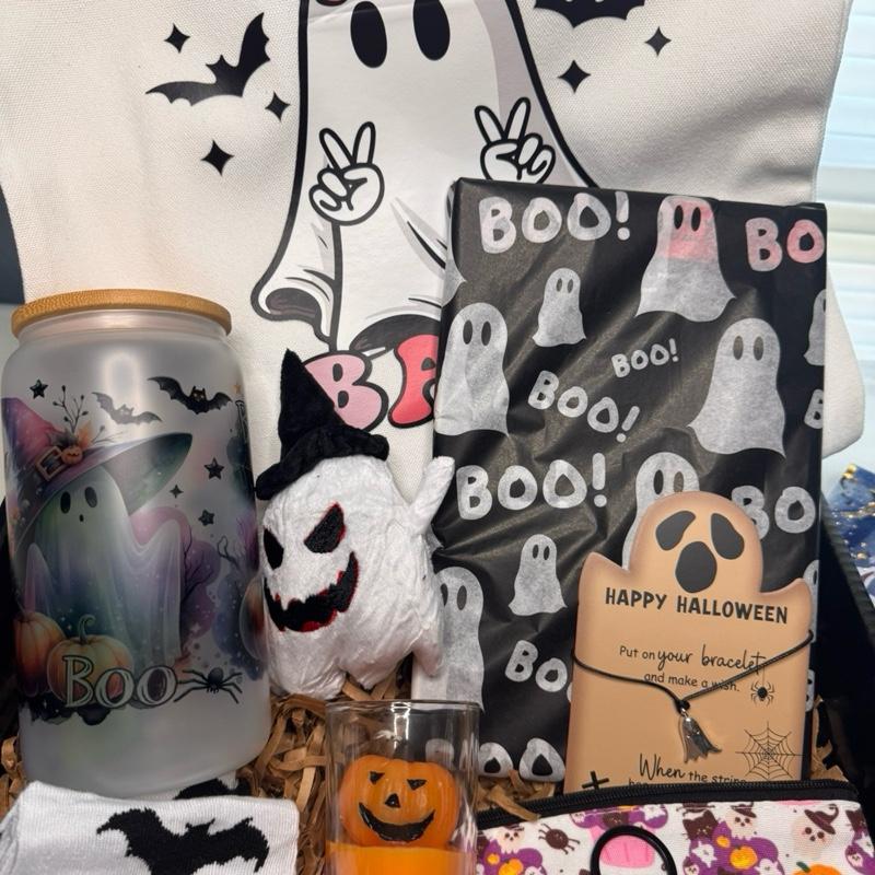 Spooky Halloween Book Box with Boo Ghosts & Pumpkin Decorations for ...