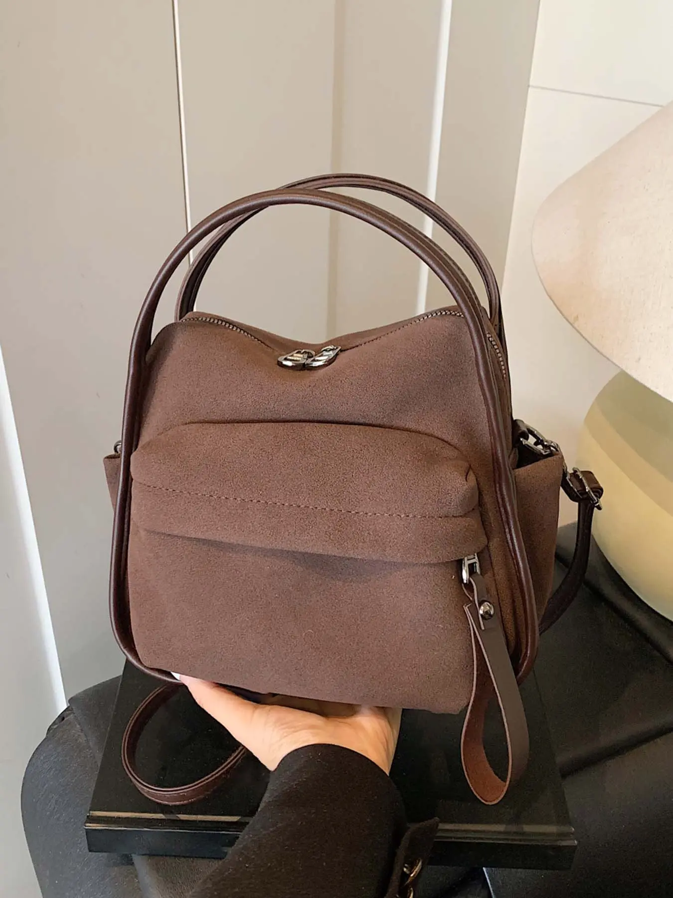 Fashionable commuter versatile shoulder handbag, retro simple solid ...