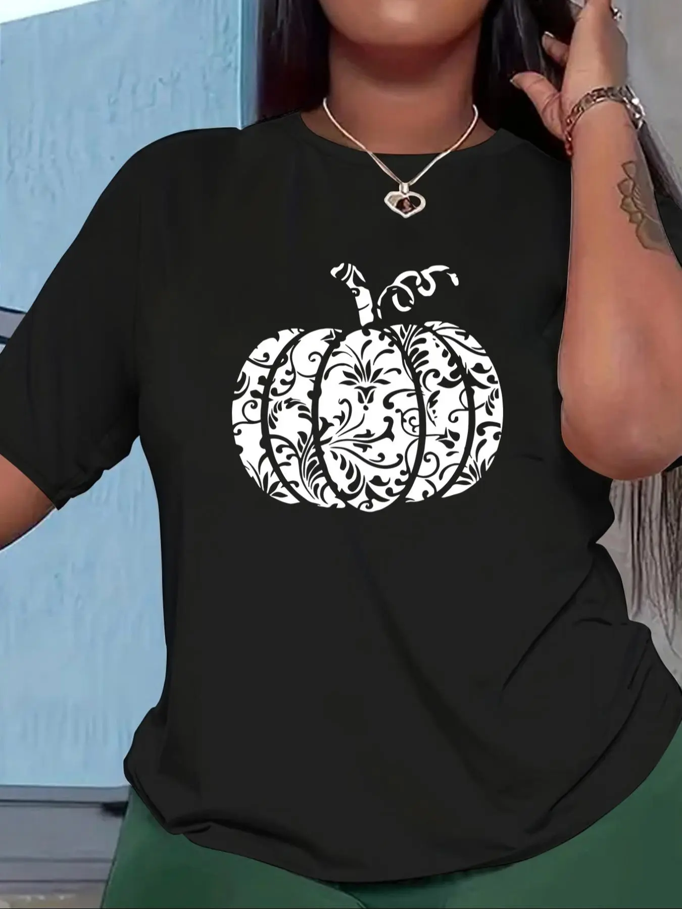 Plus Size Pumpkin Print Round Neck Tee, Casual Short Sleeve Crew Neck T ...
