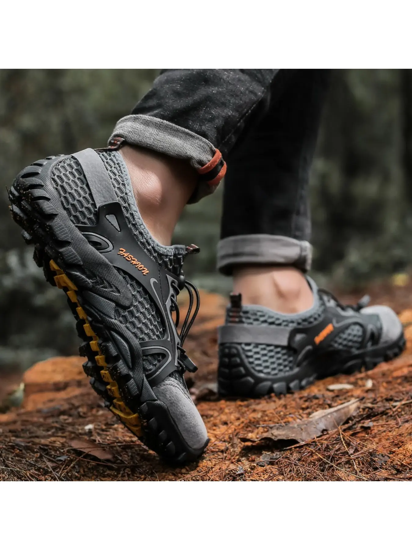 A pair of men's outdoor wading canyoning shoes, breathable and quick ...
