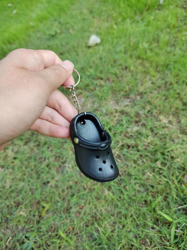 Cute Cartoon Shoe Shaped Keychain, Unique Shoe Shaped Keychain, Fashion ...