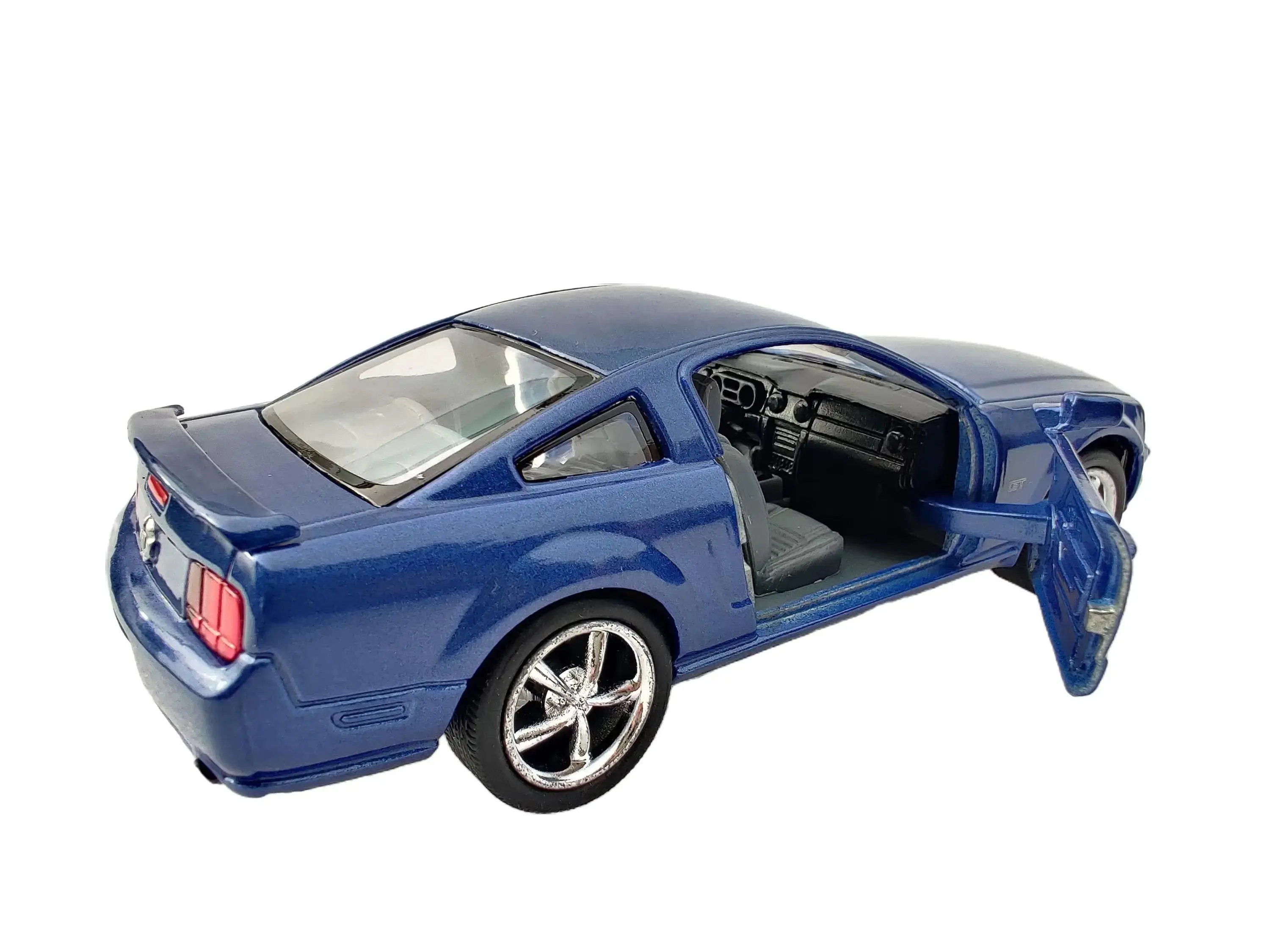 KINSMART 1:38 Scale 2006 Ford Mustang GT Diecast Model Car Realistic ...