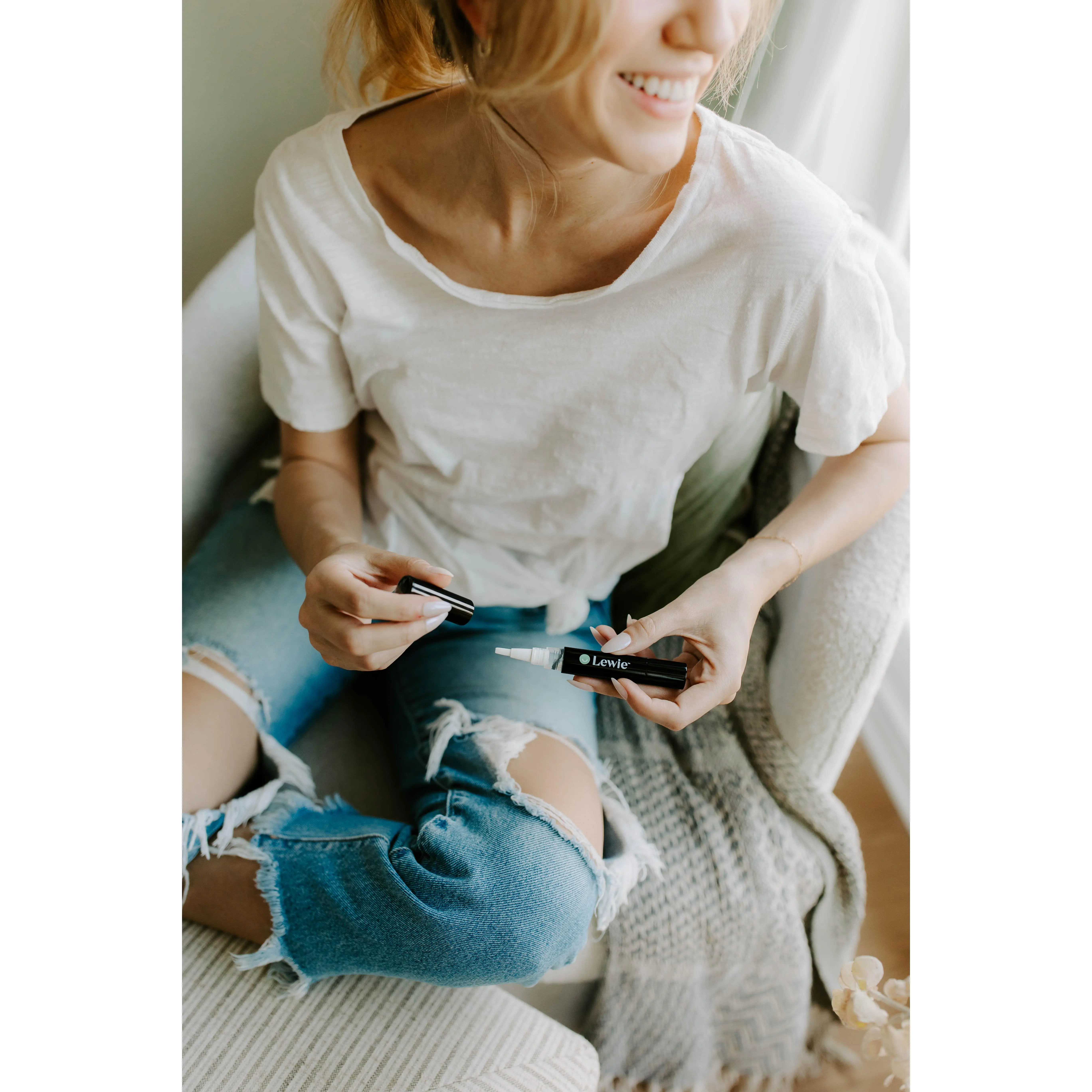 Lewie Whitening Wand - Brighten your Smile at Home - TikTok Shop