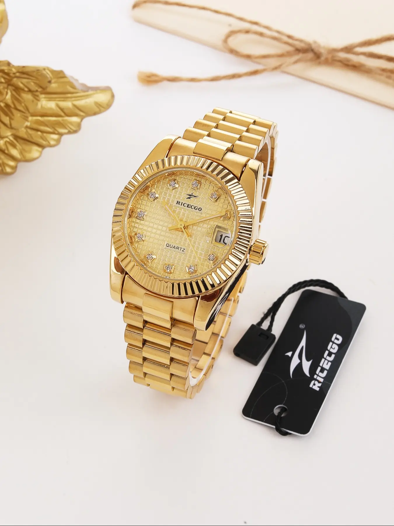 RICECGO is a luxurious watch with exquisite diamond dial and classic ...